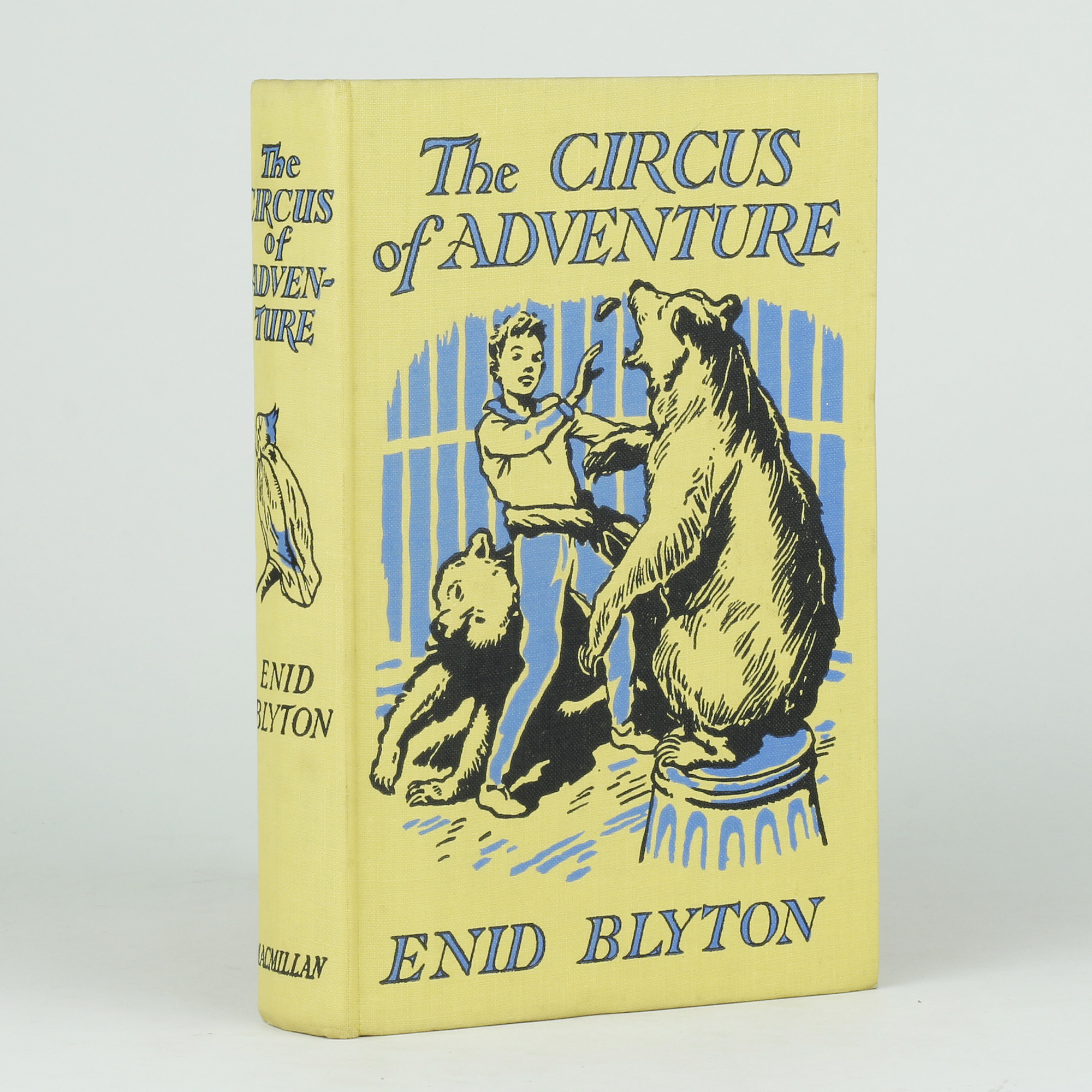 The Circus of Adventure by BLYTON, Enid - Jonkers Rare Books
